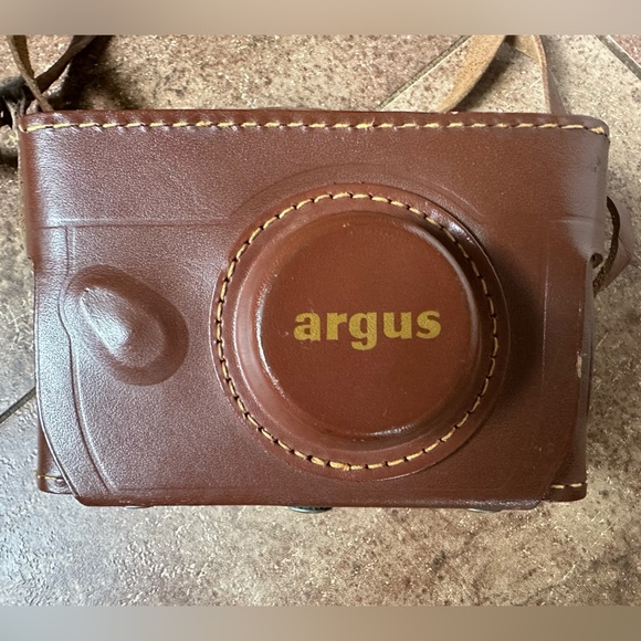 Argus | Cameras, Photo & Video | Antique Argus Cintar 5mm Camera In ...